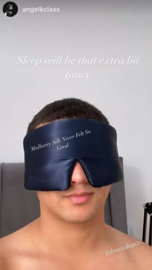 Tuscan Kiss Silk Pouch: Luxurious Mask Protection